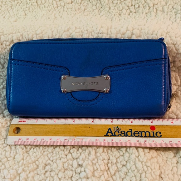 Michael Kors | Bags | Mk Electric Blue Saratoga Wallet | Poshmark